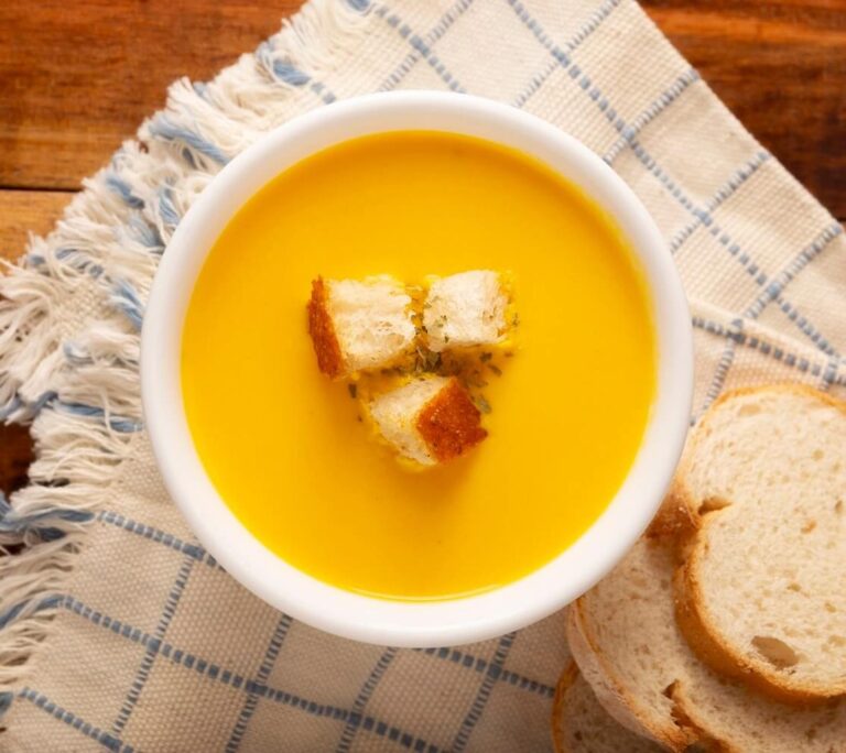 Swede and carrot soup - Family Action